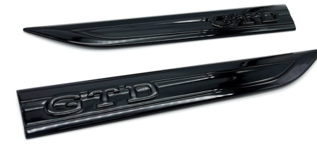 VW Golf 8 (5H) GTD fender emblems black REFINED - StreetStylez.ch ...